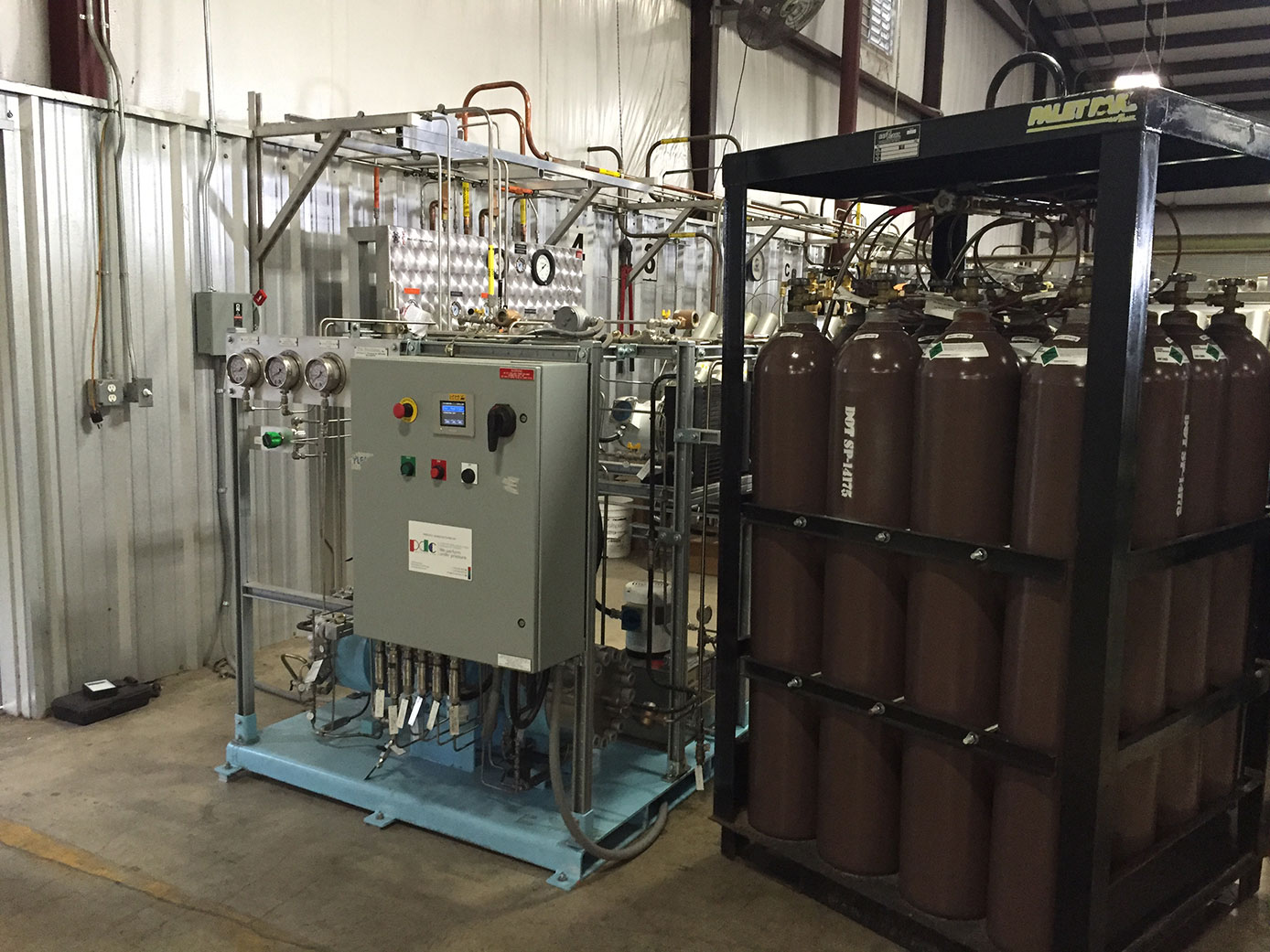 Manufacturer of Helium Compressors PDC Machines